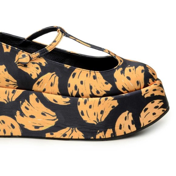 FARM Rio | Shoes | Nwt Farm Rio Black Bananica Bunch Ballerina Mary ...